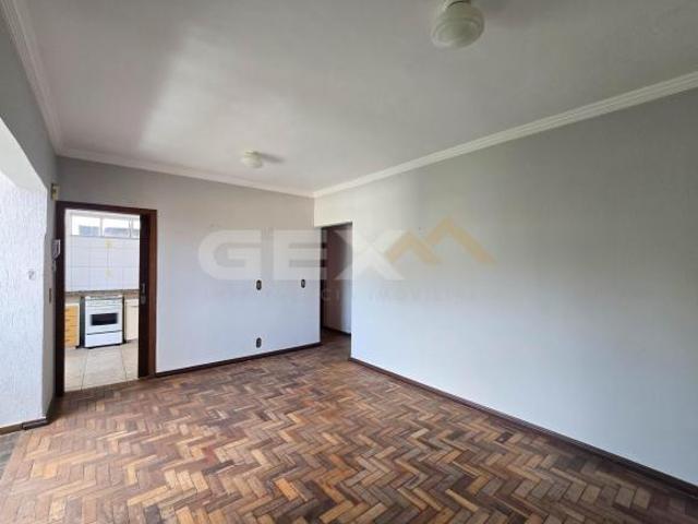 Apartamento à Venda no Centro de Divinópolis MG