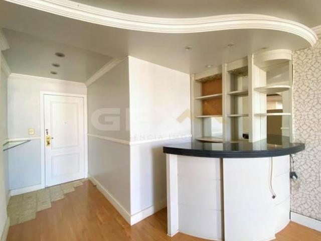 Apartamento à Venda no Centro de Divinópolis MG