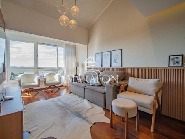 APARTAMENTO À VENDA NO CENTRO DE GRAMADO!