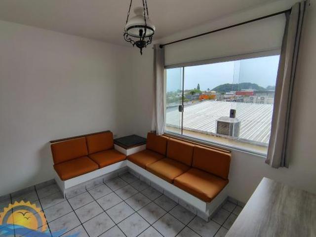 Apartamento à venda no Centro de Itanhaém a 100m da praia | 1 dormitório com vaga e excelente locali