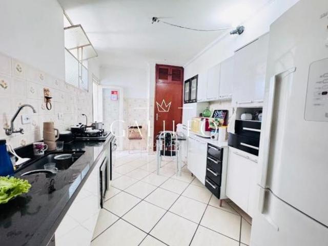 Apartamento à venda no Centro de Jundiaí com 2 dormitórios, 80 m², sala para dois ambientes e locali