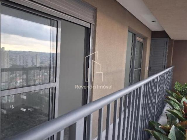 Apartamento à venda no Centro de Osasco SP: 1 quarto, 1 suíte, 2 banheiros, 1 vaga de garagem, 38m²