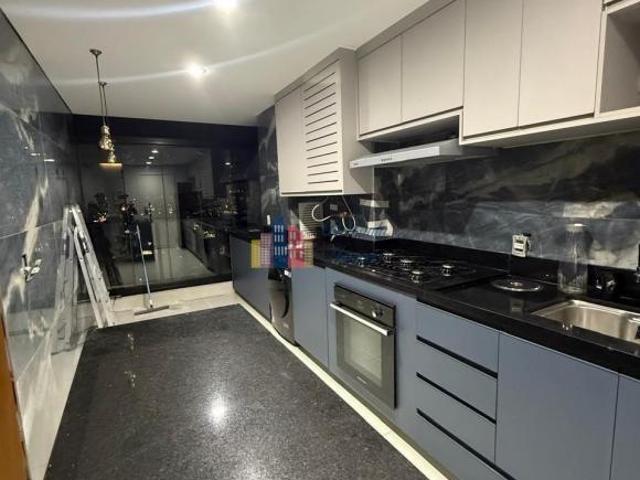 Apartamento à venda no Centro de Osasco SP: 2 quartos, 2 salas, 1 vaga de garagem e 54,00 m² de área