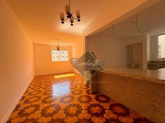 Apartamento à Venda no Centro de Poços de Caldas