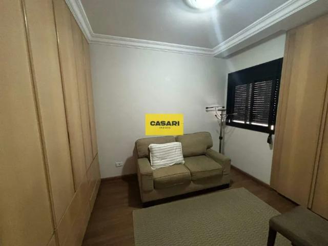 Apartamento à Venda no Centro de São Bernardo do Campo – 4 Dormitórios, 2 Suítes e 2 Vagas