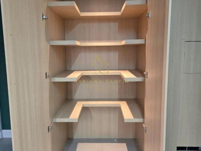 Apartamento à venda no Centro de São Bernardo do Campo SP: 3 quartos, 2 suítes, 1 sala, 2 vagas de g