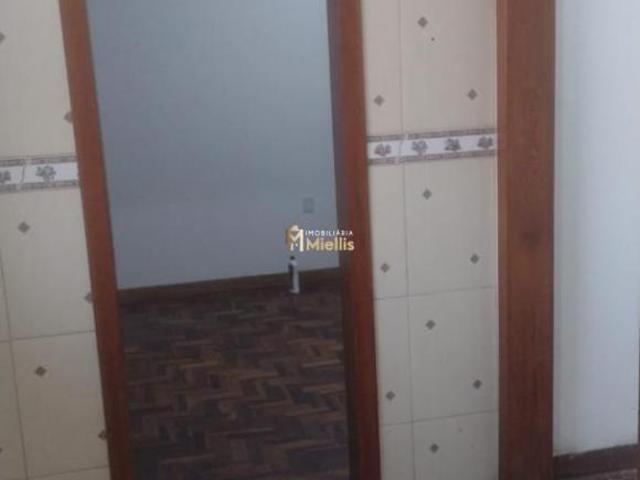 Apartamento à venda no Centro de São Leopoldo com 96m² de área cons