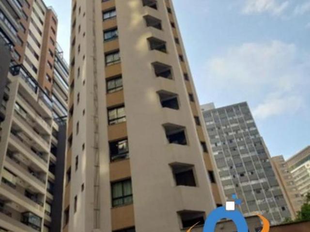 Apartamento à venda no Centro de São Paulo SP: 1 quarto, 1 sala, 1 banheiro, 1 vaga de garagem!