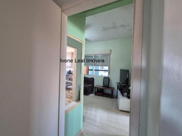 Apartamento à venda no Centro de Santo Ângelo RS: 1 quarto, 1 sala, 1 banheiro, elevador, 1 vaga de