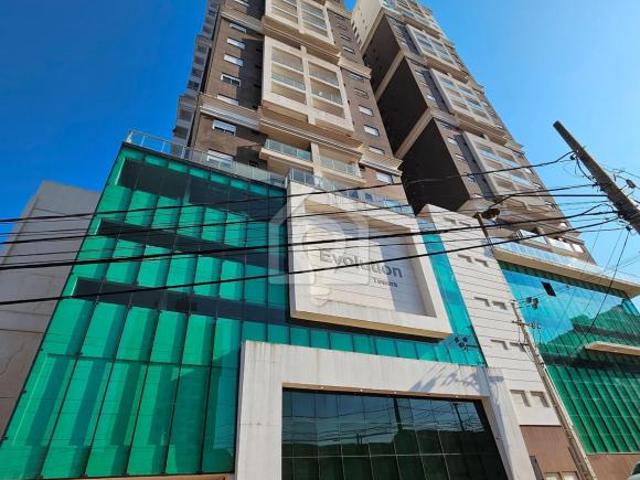 APARTAMENTO À VENDA NO CENTRO EDIFÍCIO EVOLUTION TOWERS