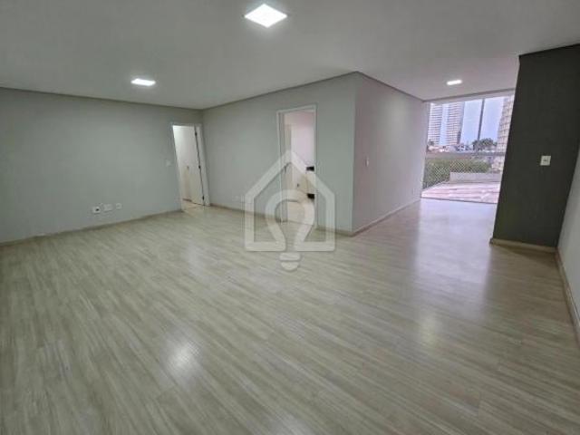APARTAMENTO À VENDA NO CENTRO EDIFÍCIO FLORATTA DO SOL
