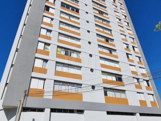 APARTAMENTO À VENDA NO CENTRO EDIFÍCIO SORAYA