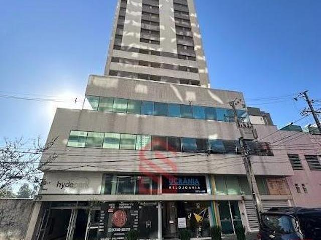 Apartamento à Venda no Centro em Curitiba PR, 1 Quarto, 1 Sala, 1 Banheiro, 33m²