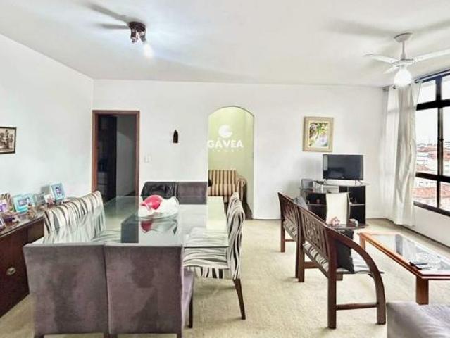 Apartamento à venda no Centro em São Vicente