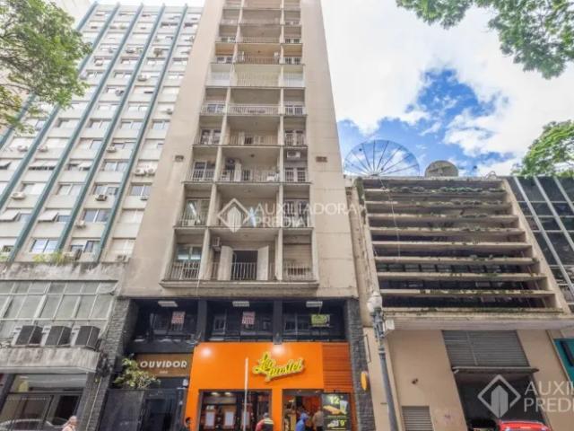 Apartamento à venda no Centro Histórico com 42 m² e 1 dormitório/quartos disponíveis