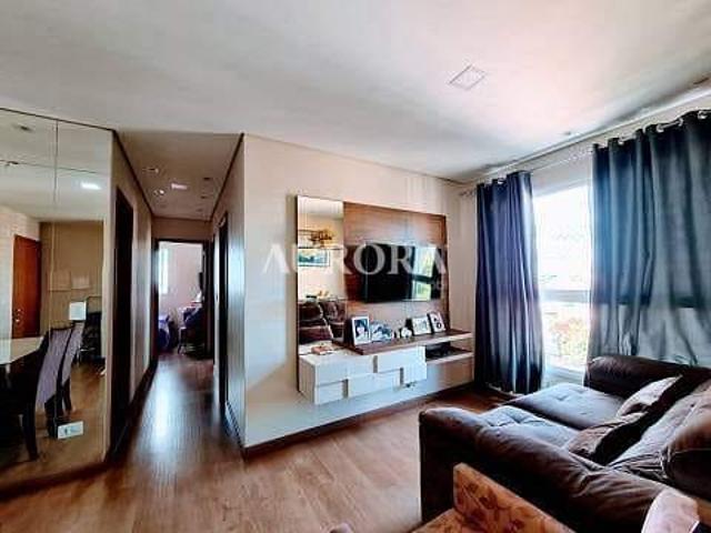 Apartamento à venda no Champagnat
