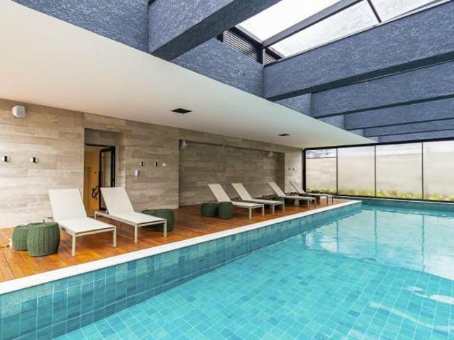 Apartamento à venda no Champagnat, Curitiba