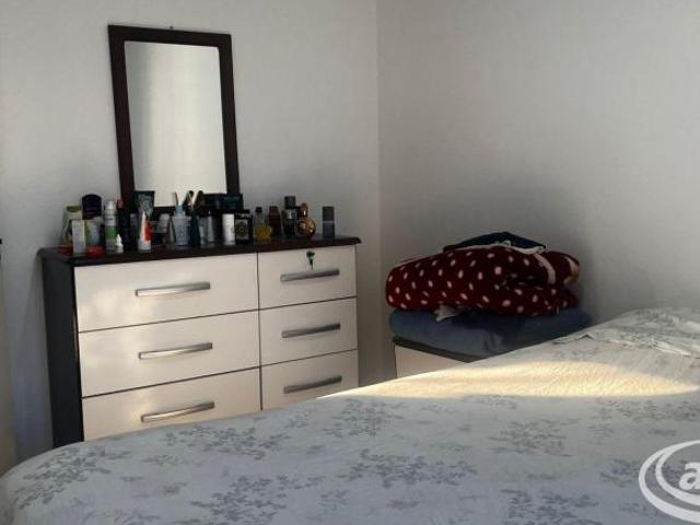 Apartamento à venda no Cidade das Flores com 2 quartos