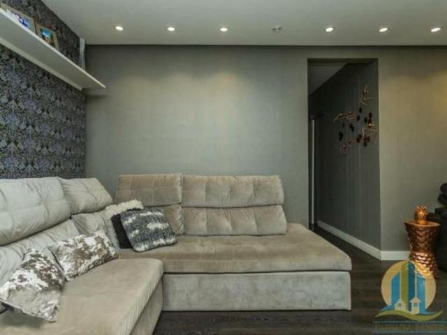 Apartamento a venda no Condomínio Praças da Lapa