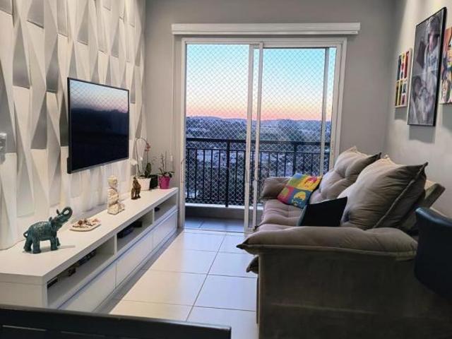 Apartamento à Venda no Condomínio Colina Verde em Valinhos, no bairro Parque Residencial Maison Blan