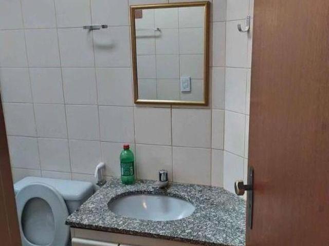 Apartamento à Venda no Condomínio Colibris: 3 Dormitórios, 2 Banheiros e Próximo ao Aeroporto!