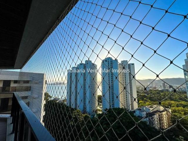 Apartamento À VENDA no Condomínio Costão das Tartarugas Guarujá