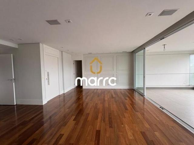 APARTAMENTO À VENDA NO CONDOMÍNIO CAMPO BELÍSSIMO