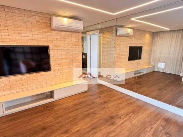 Apartamento à venda no Condomínio Celebration no Taquaral, Campinas/SP