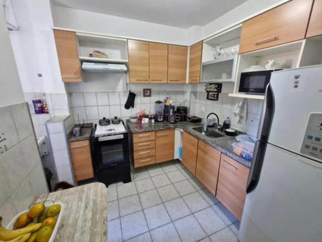 APARTAMENTO À VENDA NO CONDOMÍNIO CHÁCARA DAS FLORES II JARDIM SANTA TERESA