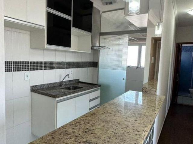 Apartamento à venda no Condomínio A Praça