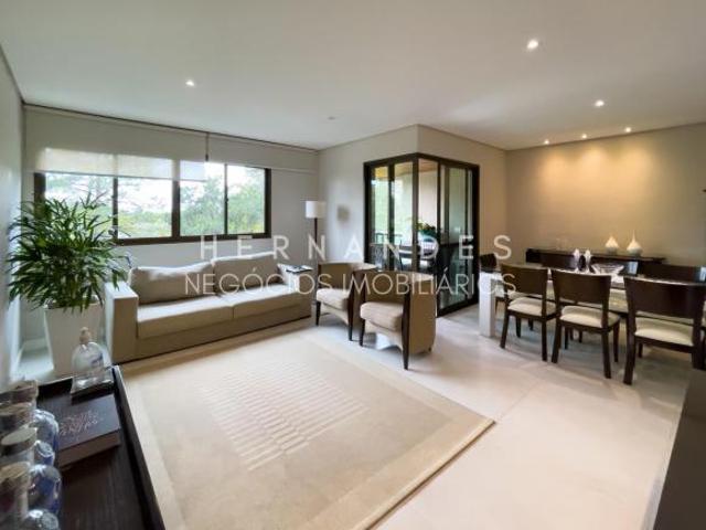 Apartamento à venda no Condomínio América 2 Alphaville/SP