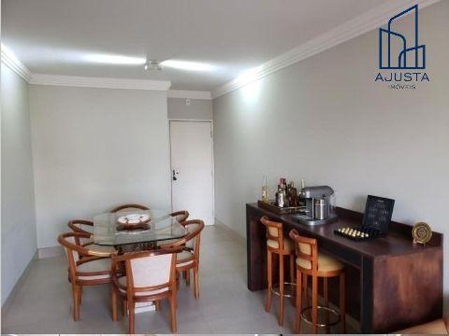 Apartamento à venda no Condomínio Art Campolim Park