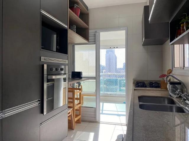 Apartamento à venda no Condomínio Artvitta Taquaral em Campinas SP