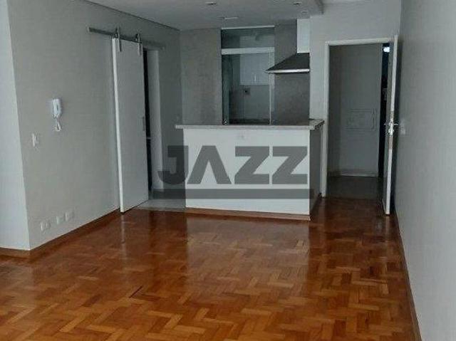 Apartamento á venda no Condomínio Arizona no coração de Campinas, SP