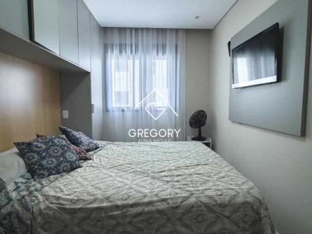 APARTAMENTO À VENDA NO Condomínio Bonnard — VARANDA FECHADA E REFORMADO