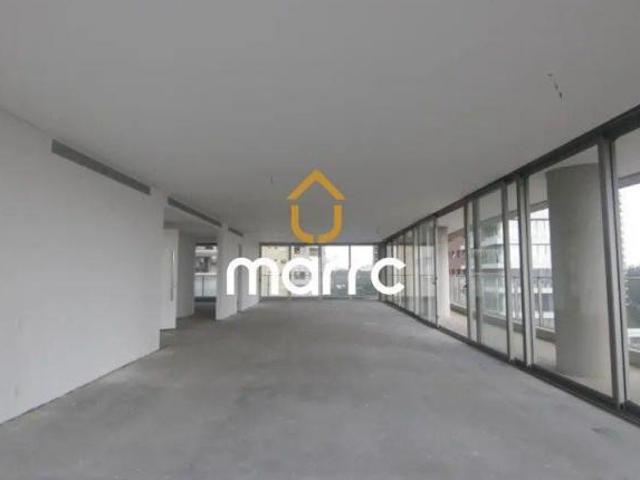 APARTAMENTO À VENDA NO CONDOMÍNIO BELLINI PARAÍSO