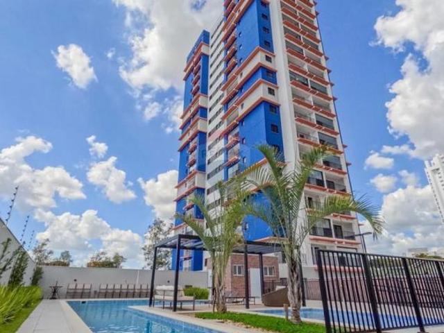Apartamento à venda no Condomínio Biarritz, Parque Campolim, com 2 quartos e 2 banheiros, valor R$ 7
