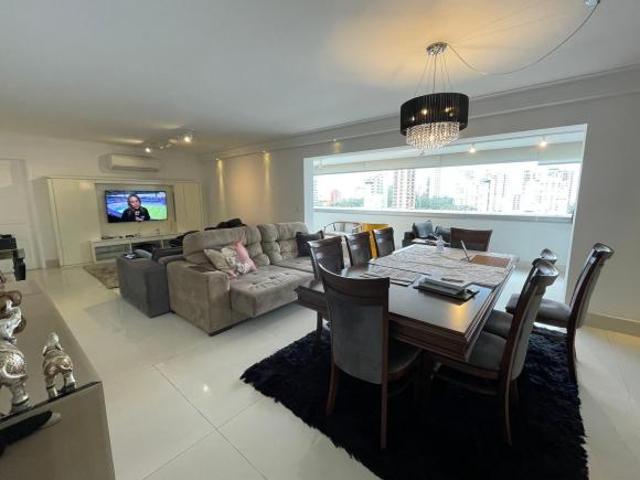 Apartamento à venda no condomínio Brisa do Morumbi