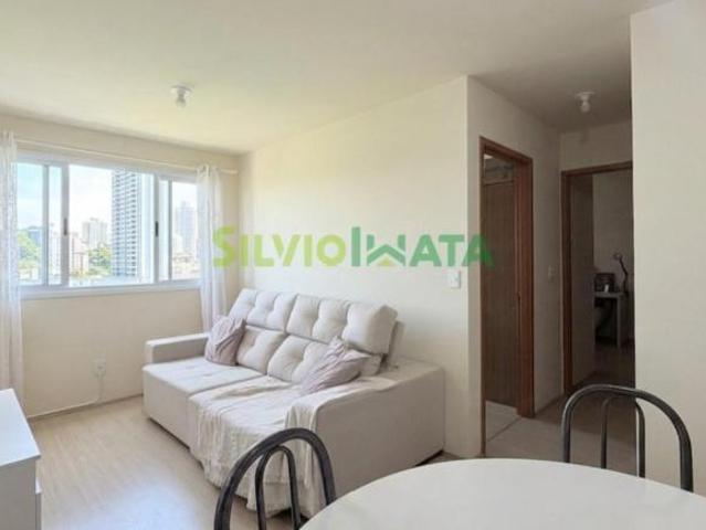 Apartamento a venda no condomínio ED. RES. SOL POENTE Maringá/PR