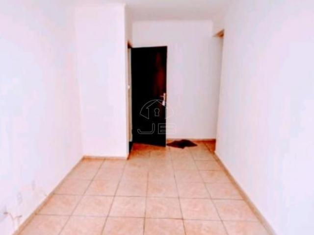 Apartamento à venda no Condomínio Edifício Convívio Campinas, em Campians/SP