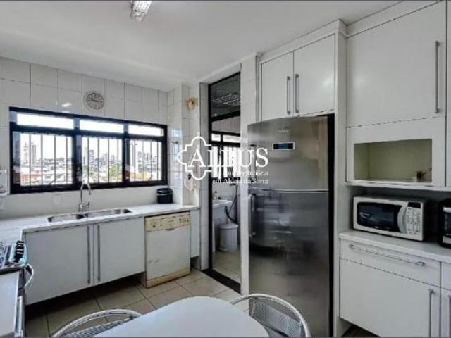 Apartamento a venda no Condomínio Edifício Calamares em São Paulo SP