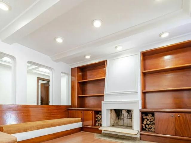 Apartamento à venda no Condomínio Edifício Bahamas na Vila Regente Feijó São Paulo/SP