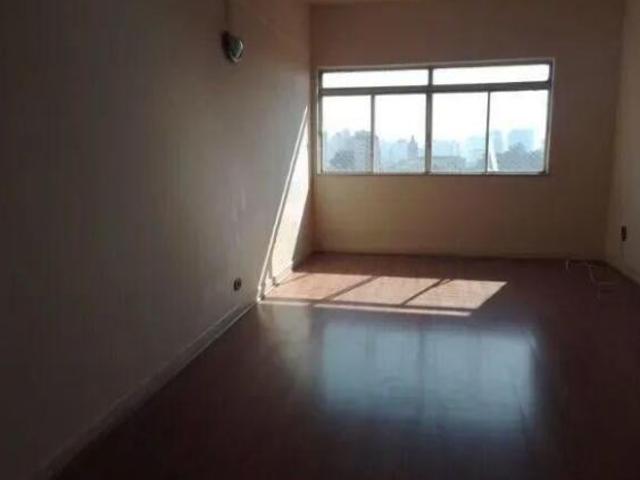 Apartamento à Venda no Condomínio Edifício Hila, Aclimação São Paulo