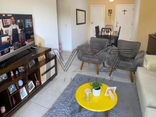 Apartamento à venda no Condomínio Edifício Itália III Residencial Aquário em Vinhedo/SP