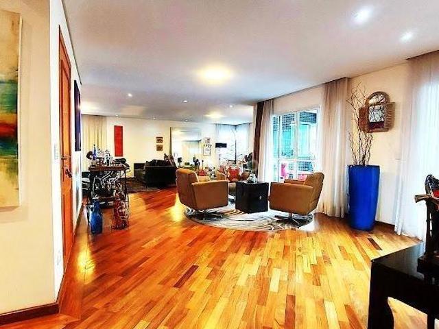 Apartamento à venda no Condomínio Edifício Maison Sovoy em SÃO CAETANO DO SUL/SP