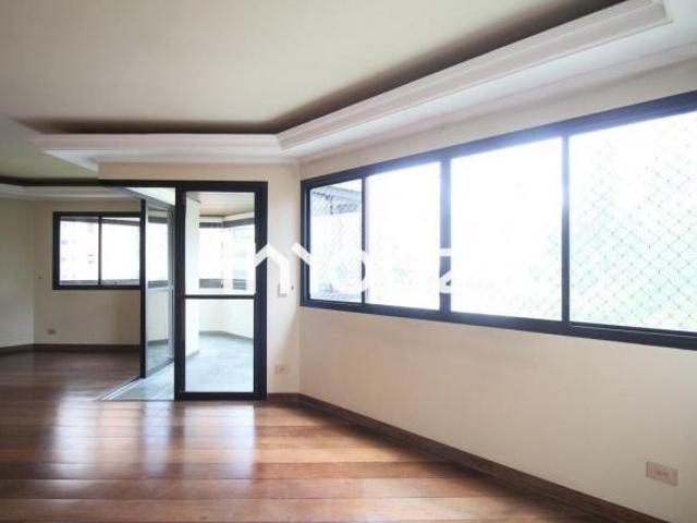 Apartamento à Venda Vila Andrade, 3 Quartos, 200 m2