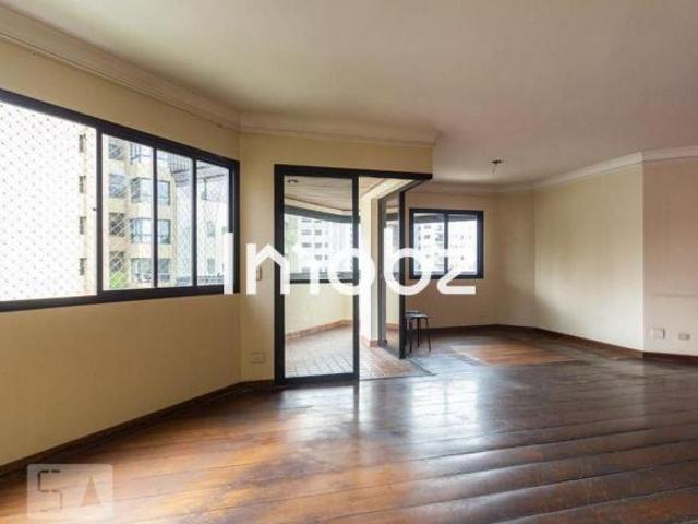Apartamento à venda no Condomínio Edifício San Lorenzo Rua José De Oliveira Coelho, 165 São Paul