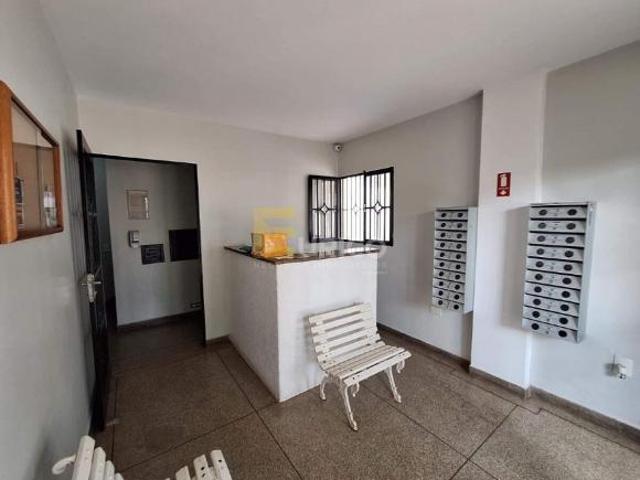 Apartamento à venda no Condomínio Edifício Viviane em Campinas/SP