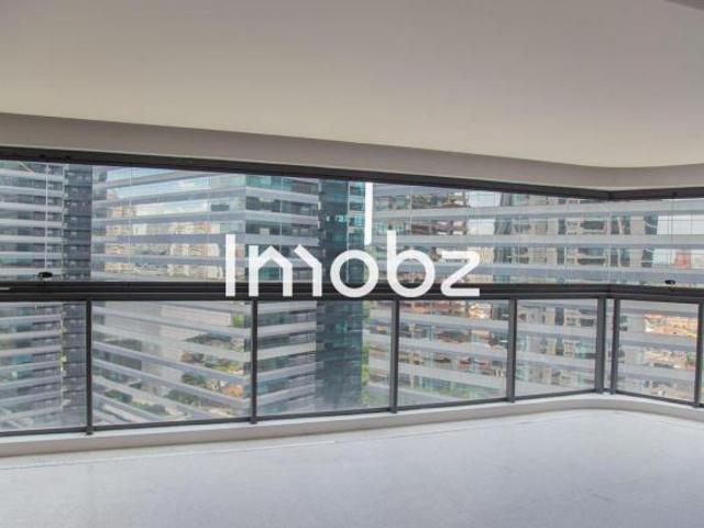 Apartamento à Venda Chácara Santo Antonio, 3 Quartos, 196 m2