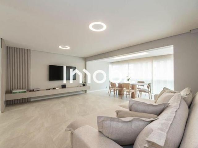 Apartamento à venda no Condomínio Humanari Rua Guararapes, 2073 São Paulo SP CEP: 04561 004